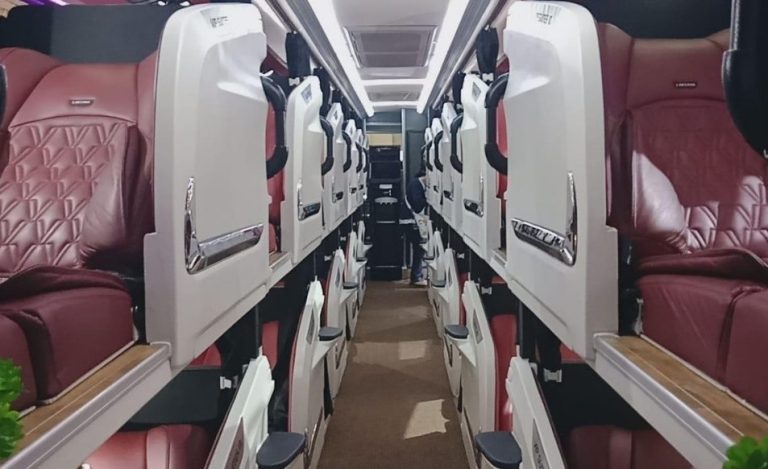 Kelebihan dan Kekurangan Sleeper Bus untuk Perjalanan Anda!